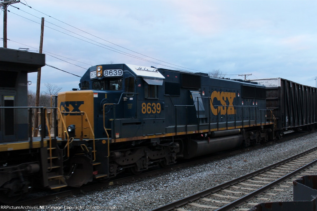 CSX 8639